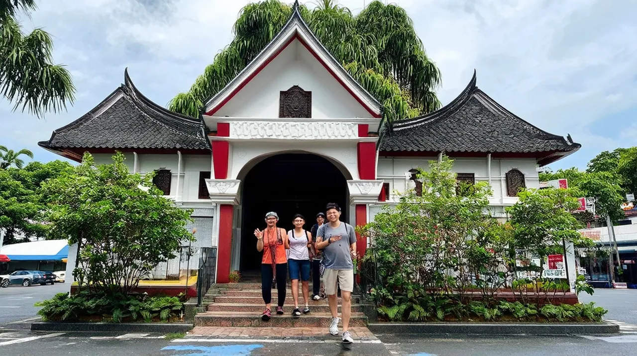 Free Historical Walking Tours Kuching: Explore the City’s Rich Heritage