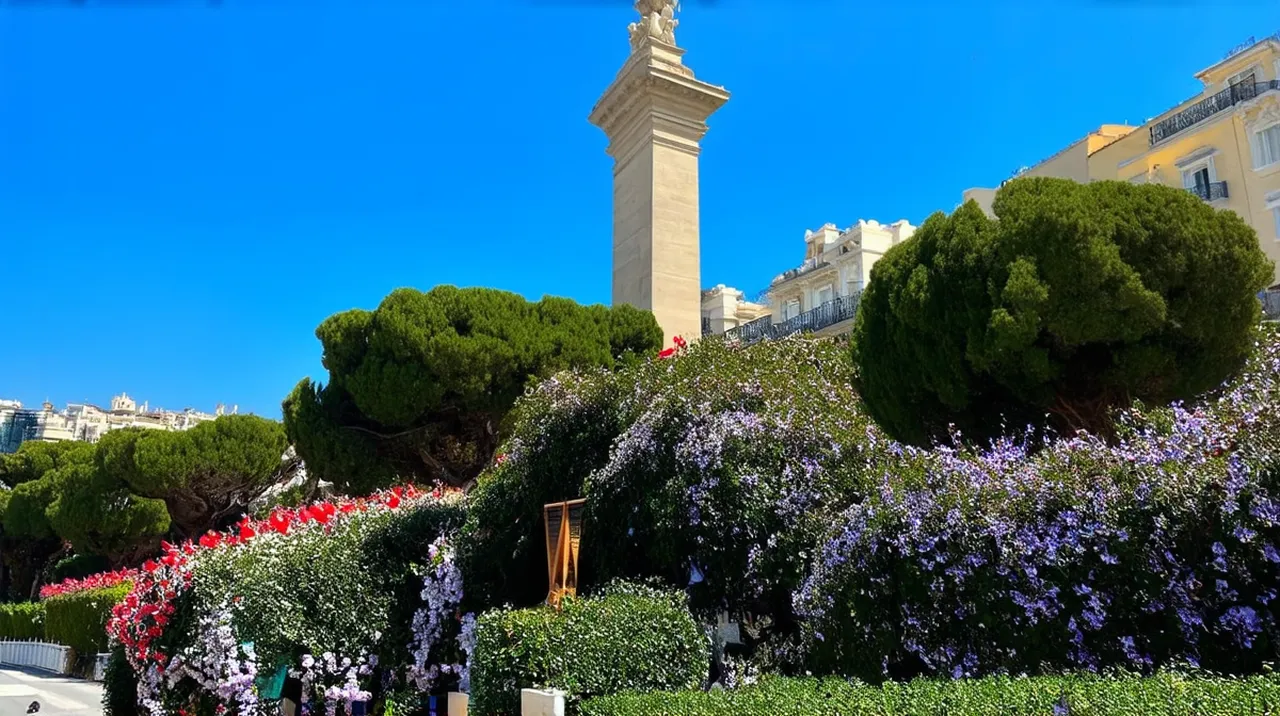 Free Walking Tours Cannes: Discover the Croisette
